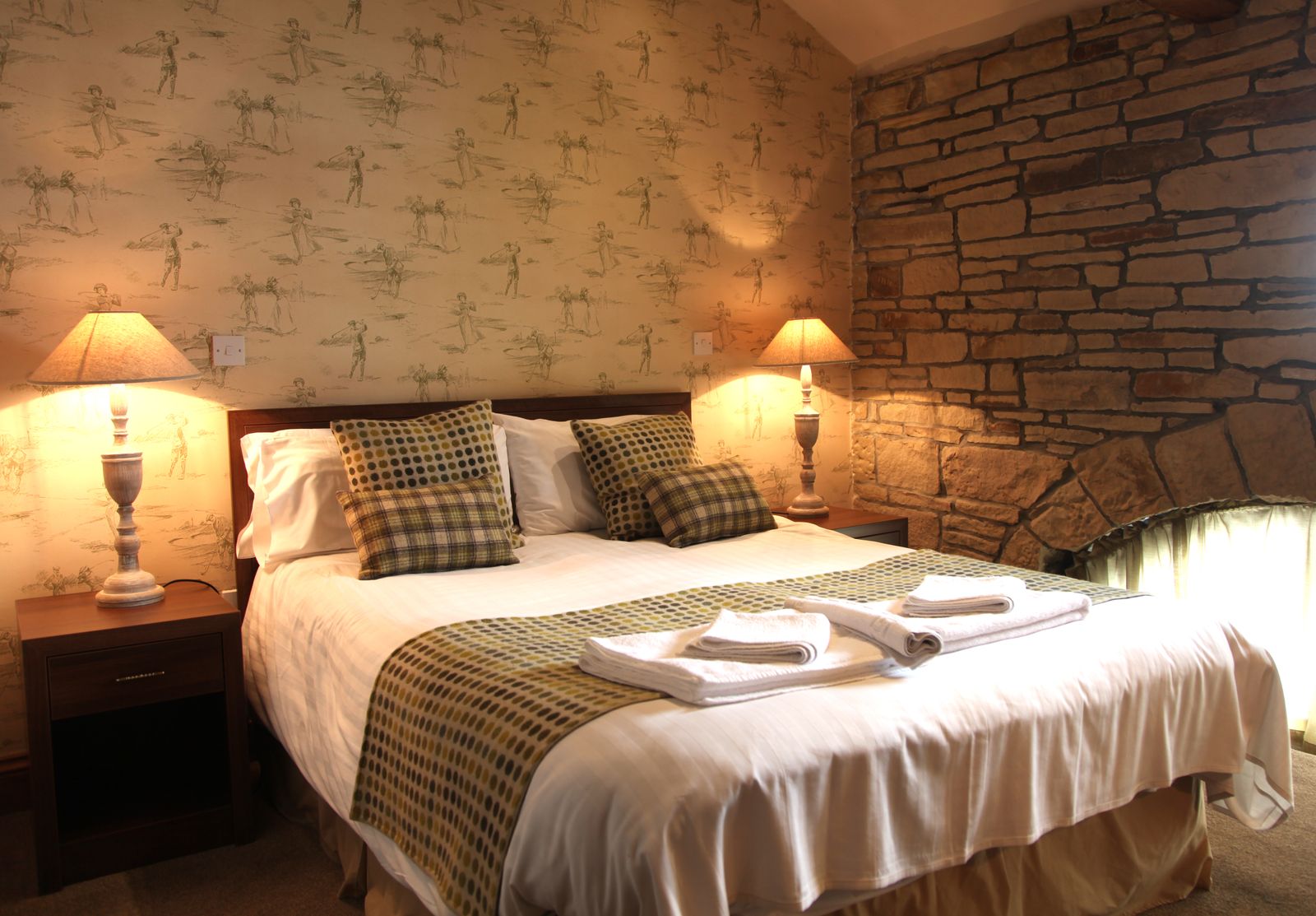 The Huntsman Inn | Perfect countryside stay in Holmfirth
